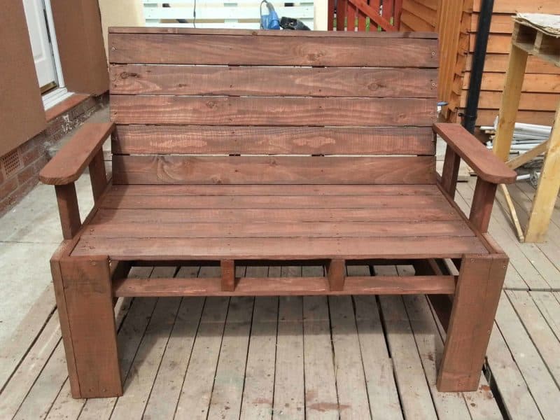 Two Seater Garden Bench From Pallets • 1001 Pallets