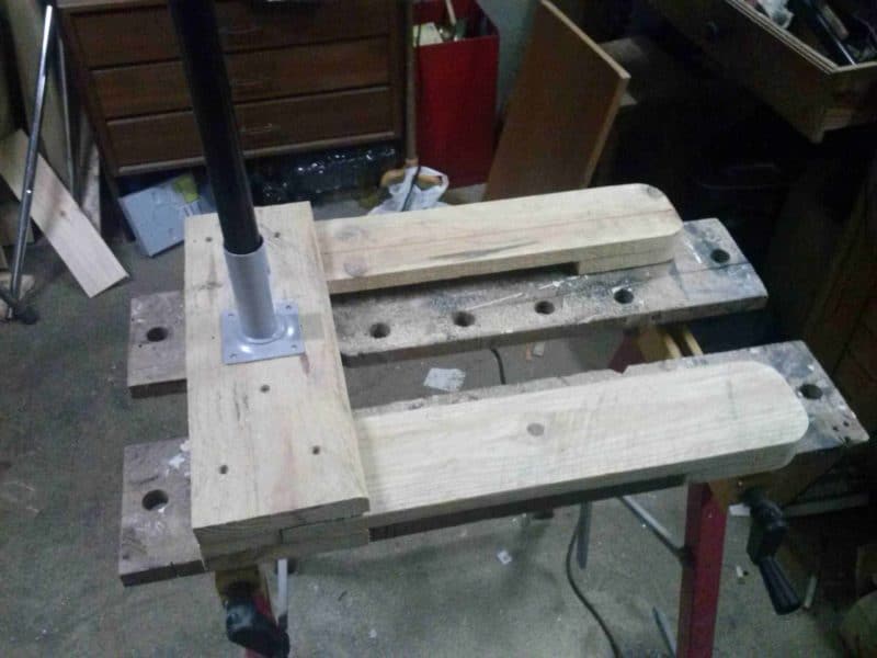 Pallet Extendable Table • 1001 Pallets