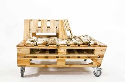 Modern Pallet Bench • 1001 Pallets