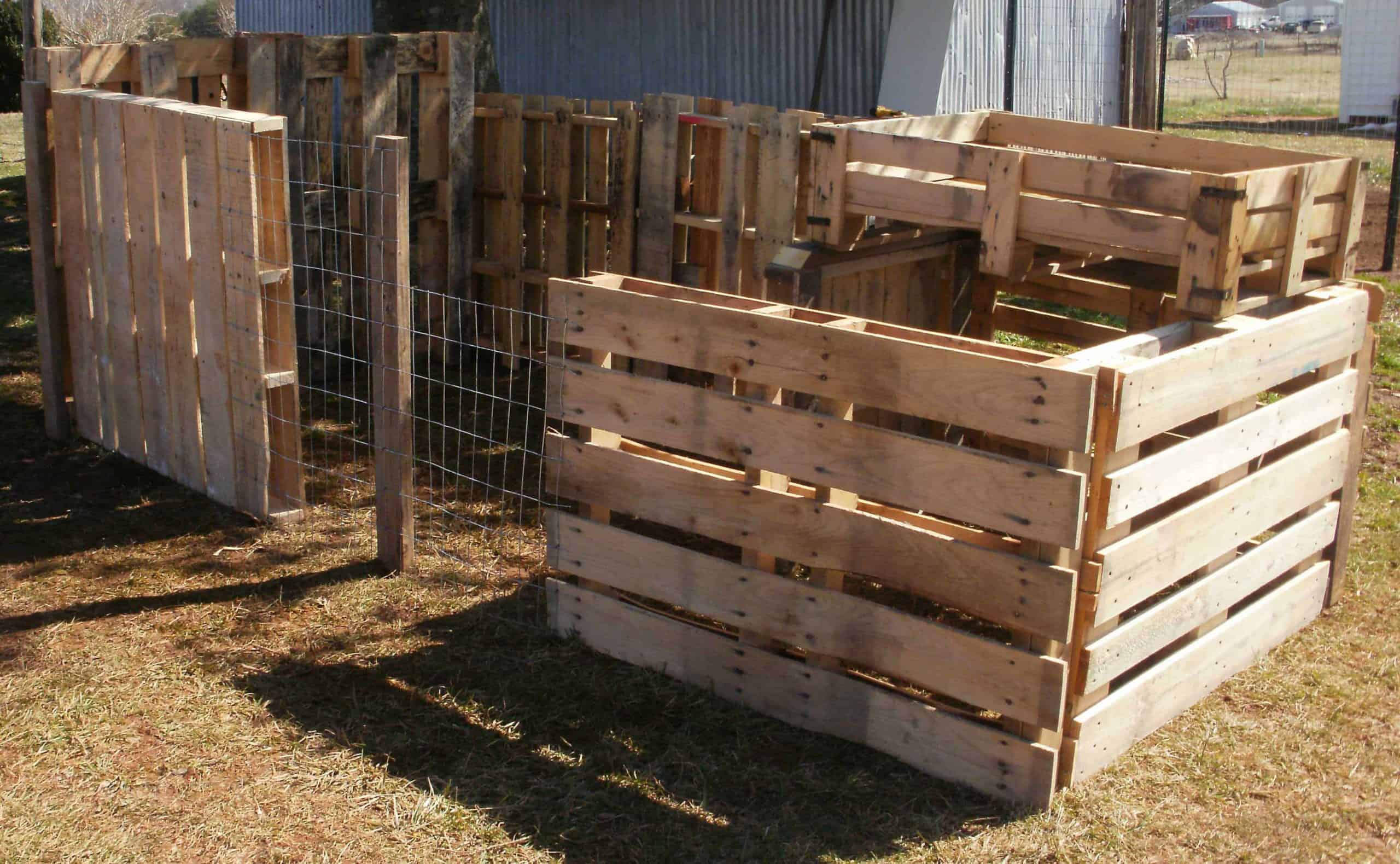 Our Best Pallet Chicken Coops, Hutches & Cages • 1001 Pallets