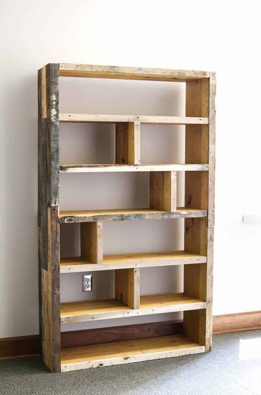 7 Ways to Incorporate Repurposed Pallets In Your Home • 1001 Pallets