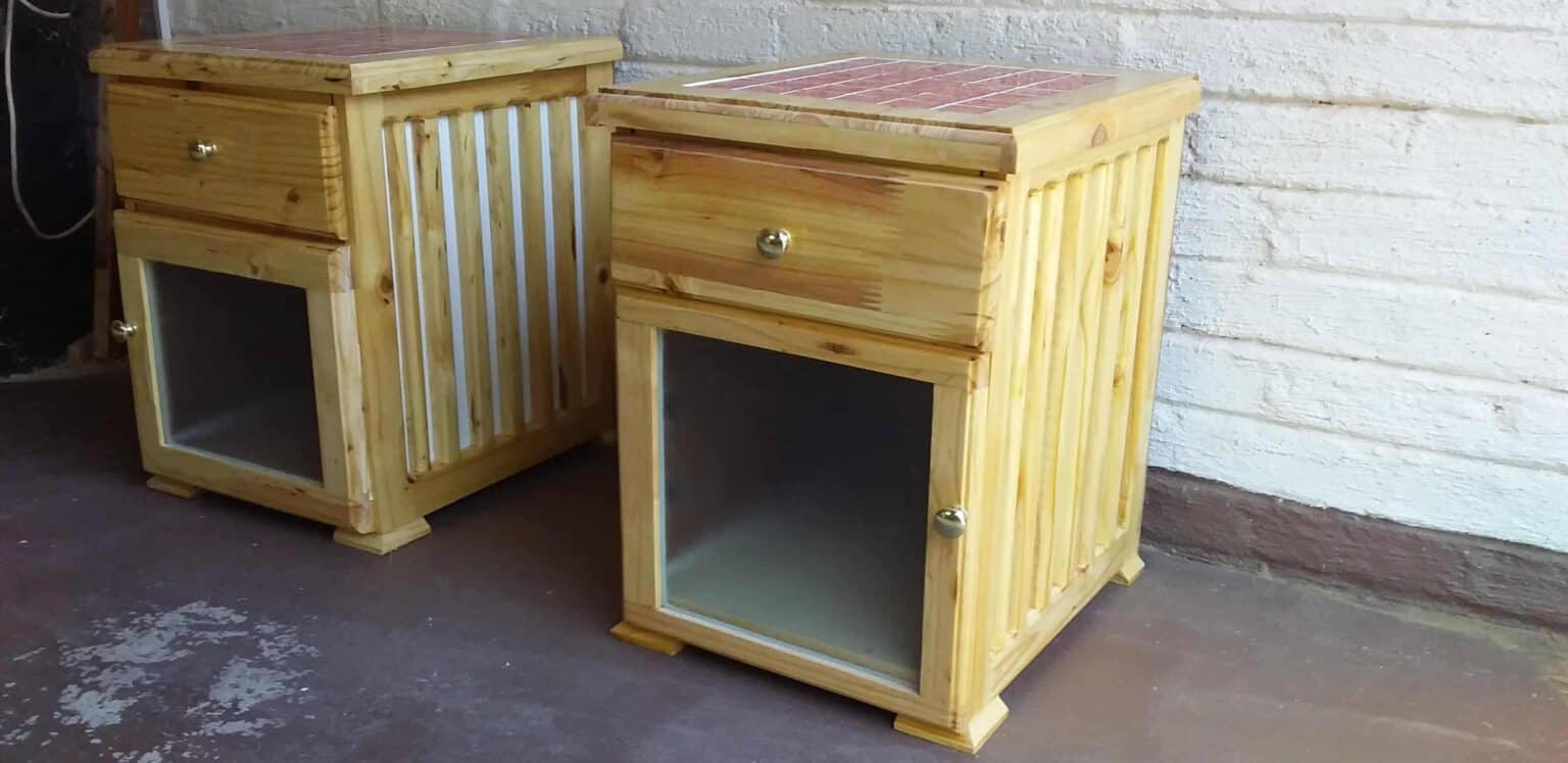 How I Made This Pallet Headboard & Nightstand • 1001 Pallets