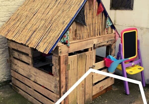 Pallet Play Fort (Work in Progress) • 1001 Pallets