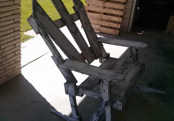 Chair From Reclaimed Wood Pallets • 1001 Pallets